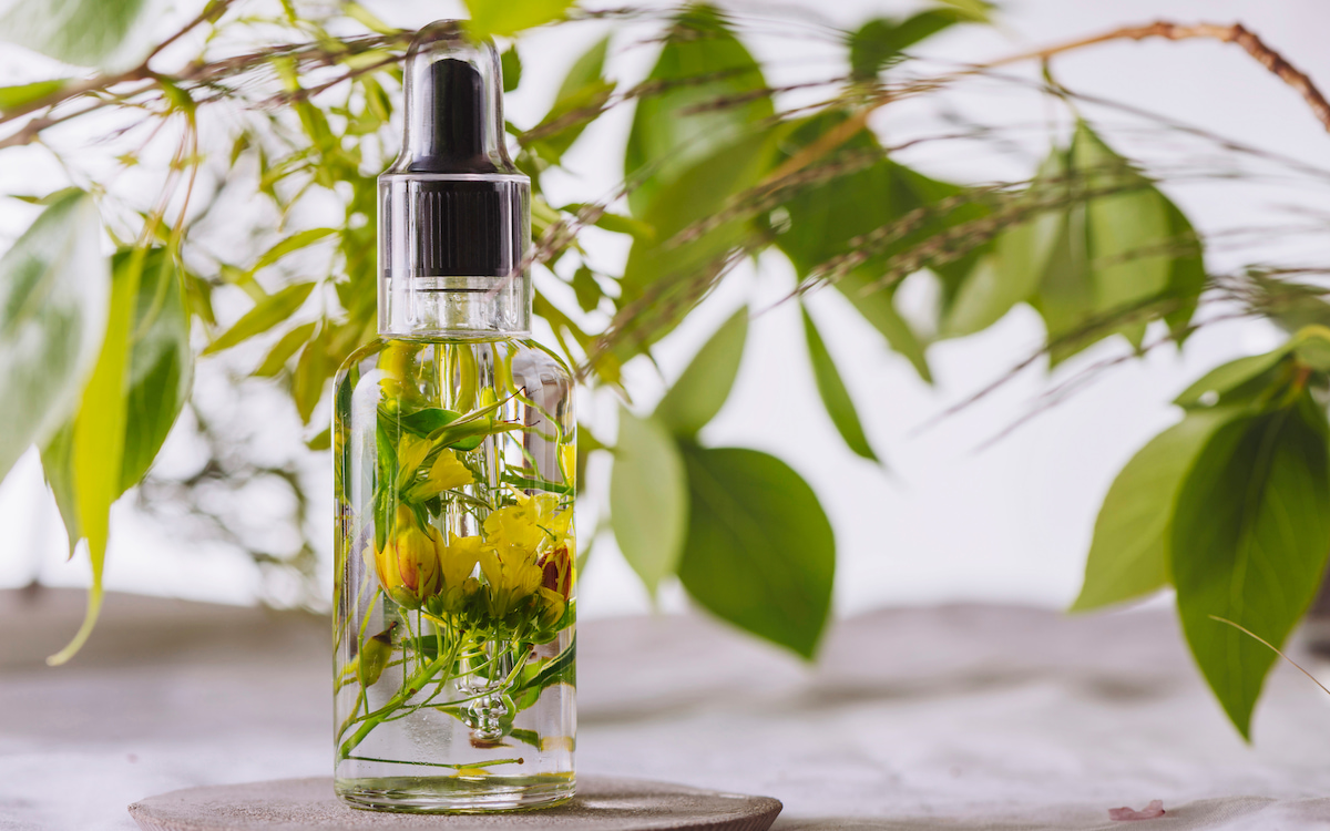 12 Best Essential Oils for Sunscreen – If Looks Could Kale